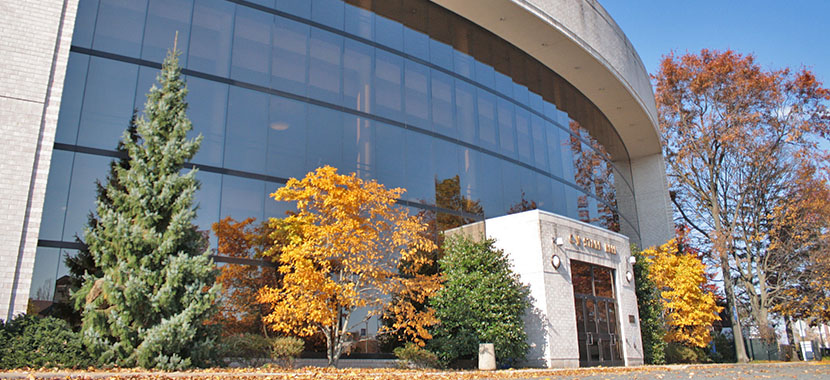 Hofstra Information | About Hofstra University | Find Colleges