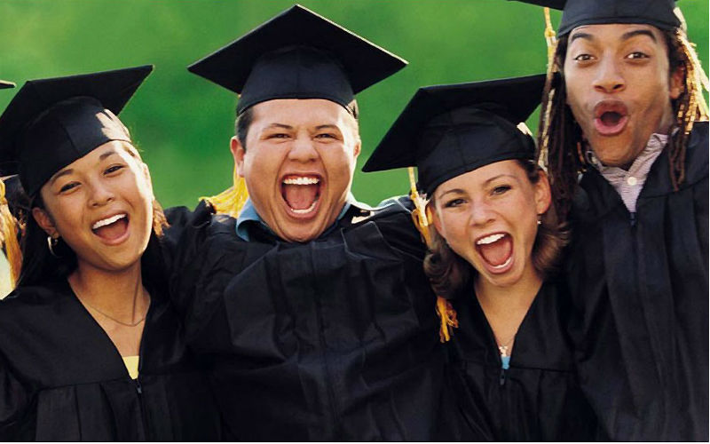 10 Reasons to Get a College Degree | Plexuss.com