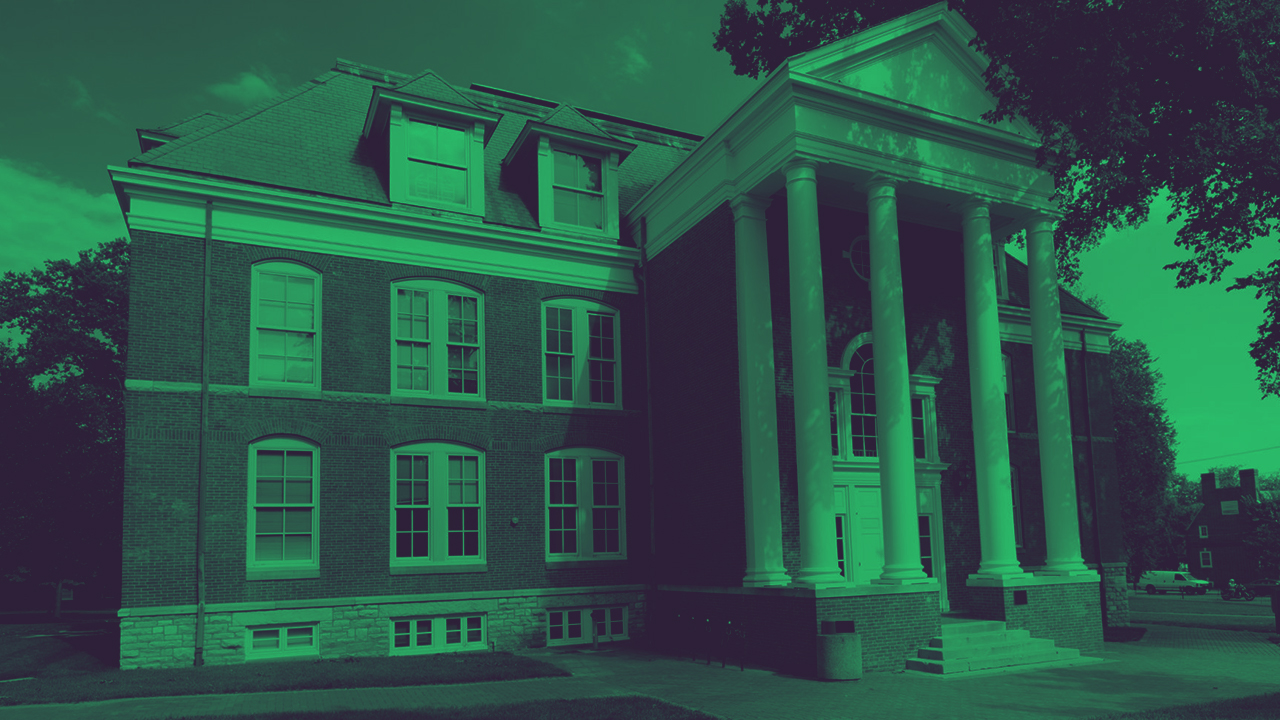 University of Delaware College Dorm Room Tour | Plexuss.com