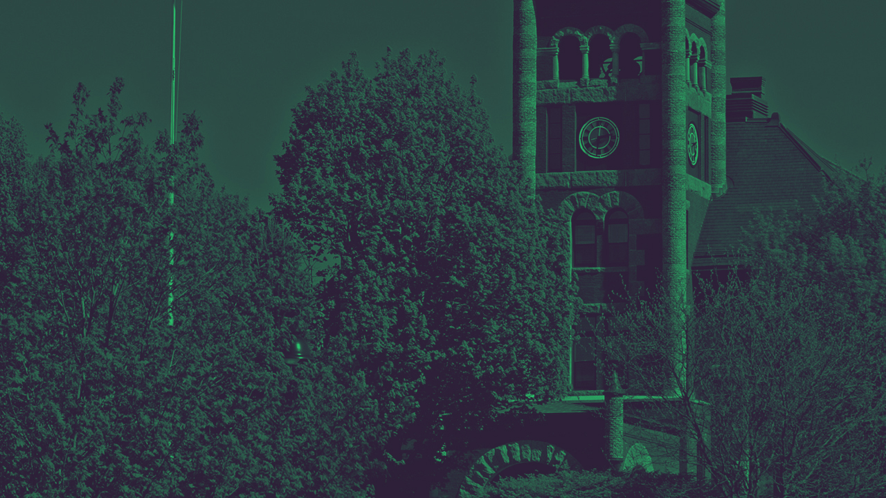 UNH Dorm Tour | Plexuss.com